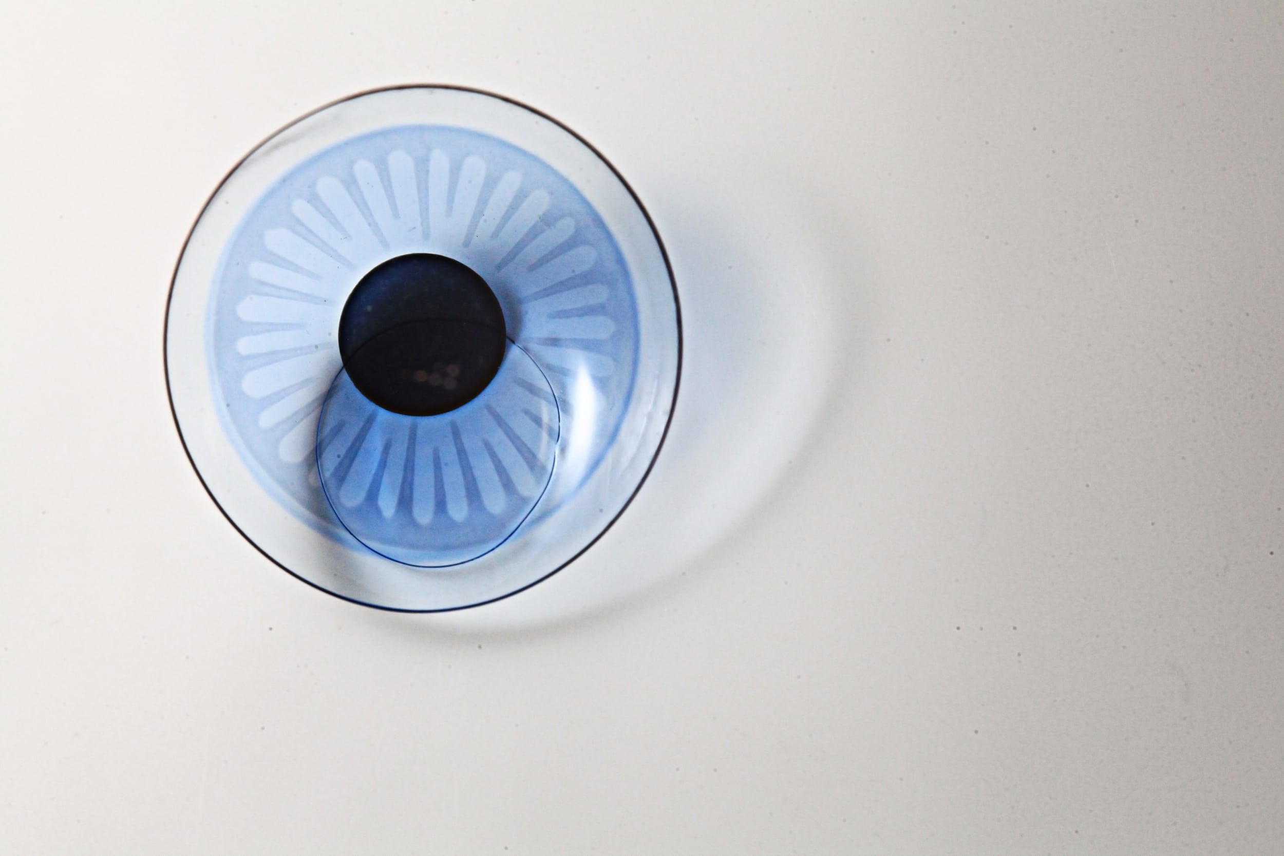 4 Best Colored Contacts for Astigmatism
